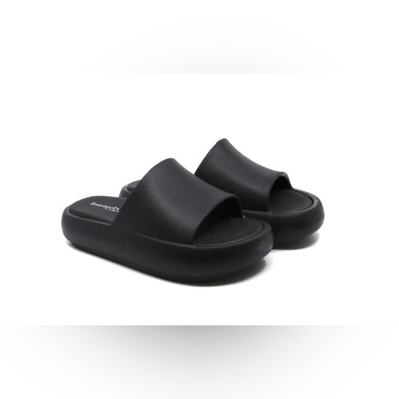 J Slides | Shoes | Nwot Beach Slides Squish Eva Pool Sandals By J ...